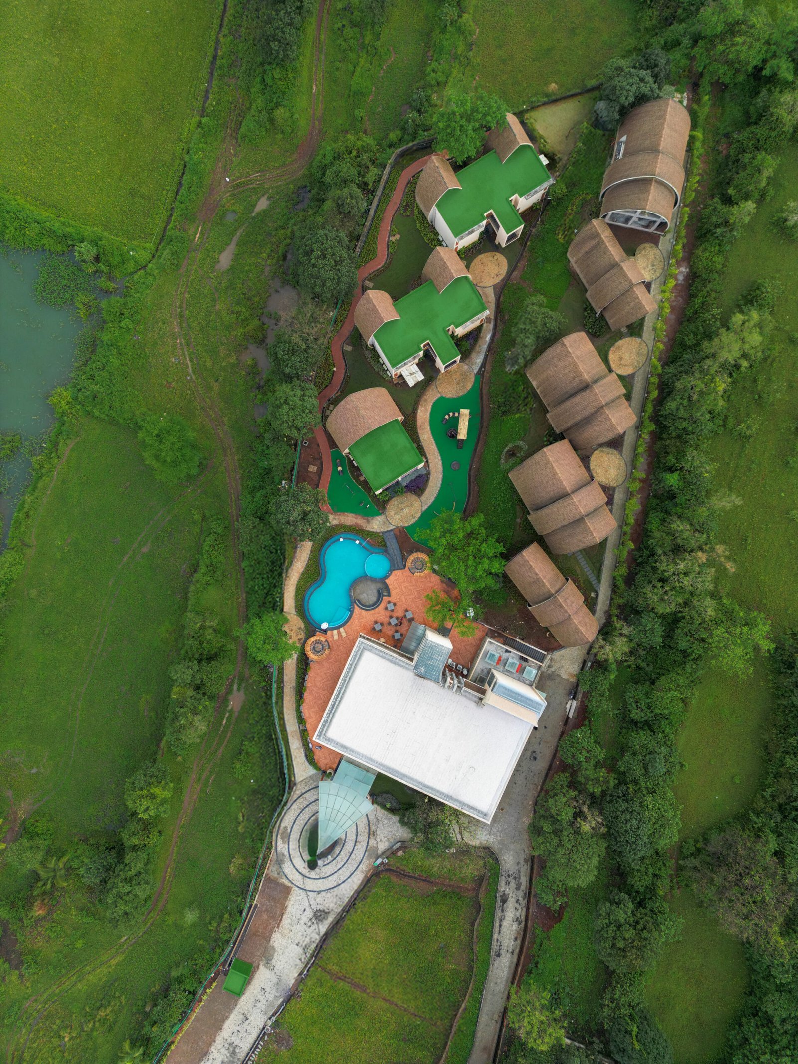 ARK Lake Resort – Luxury Rooted in Nature