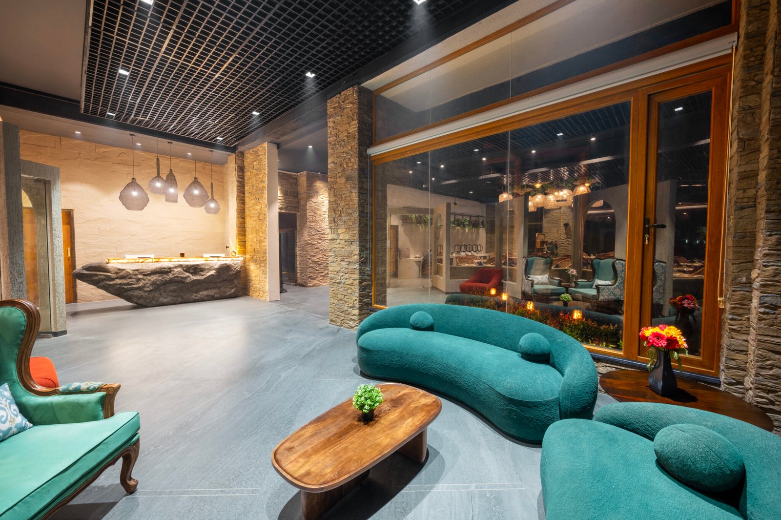 ARK Lake Resort – Luxury Rooted in Nature